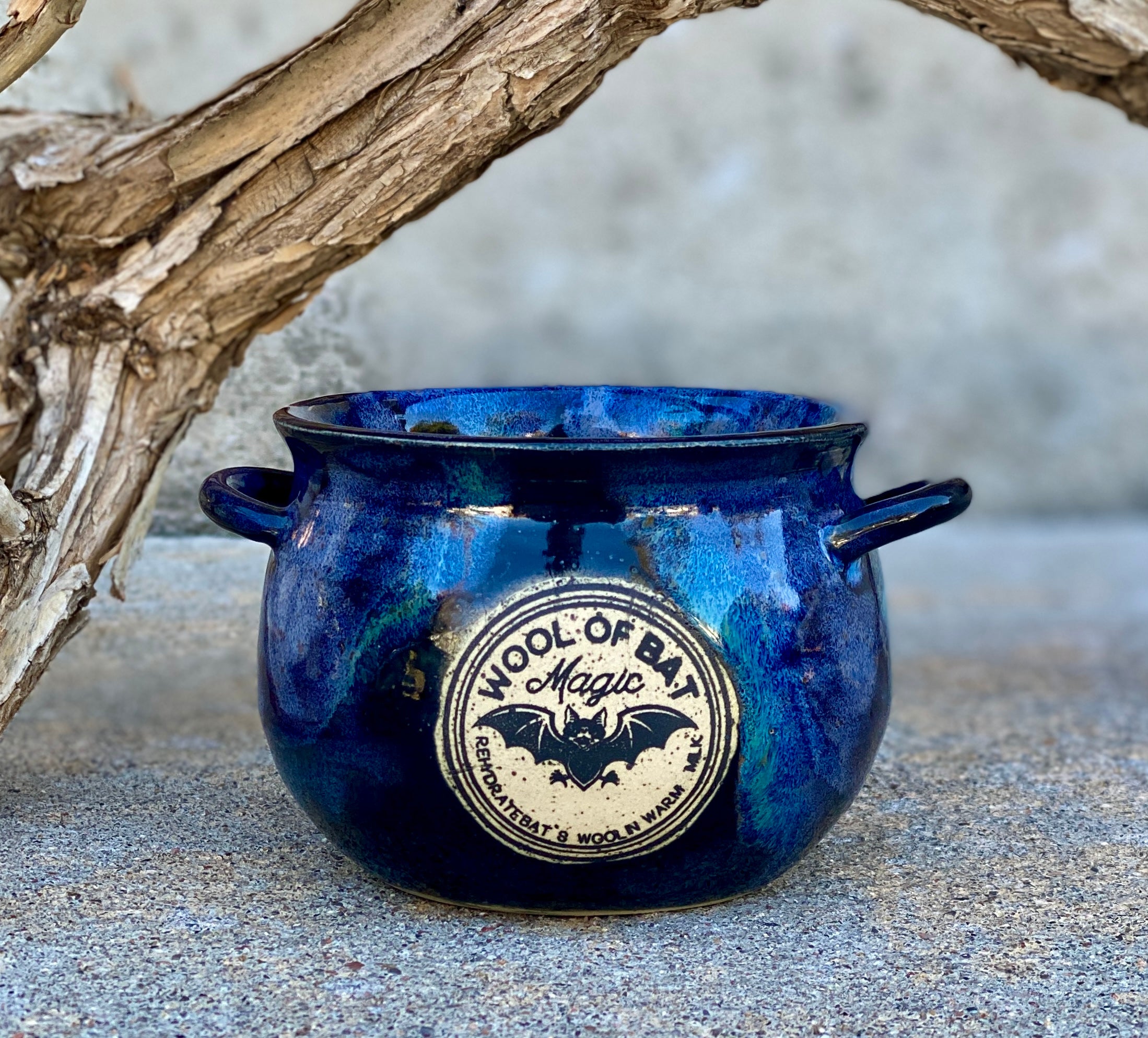 Wool of Bat Cauldron – Prairie Dawn Pottery
